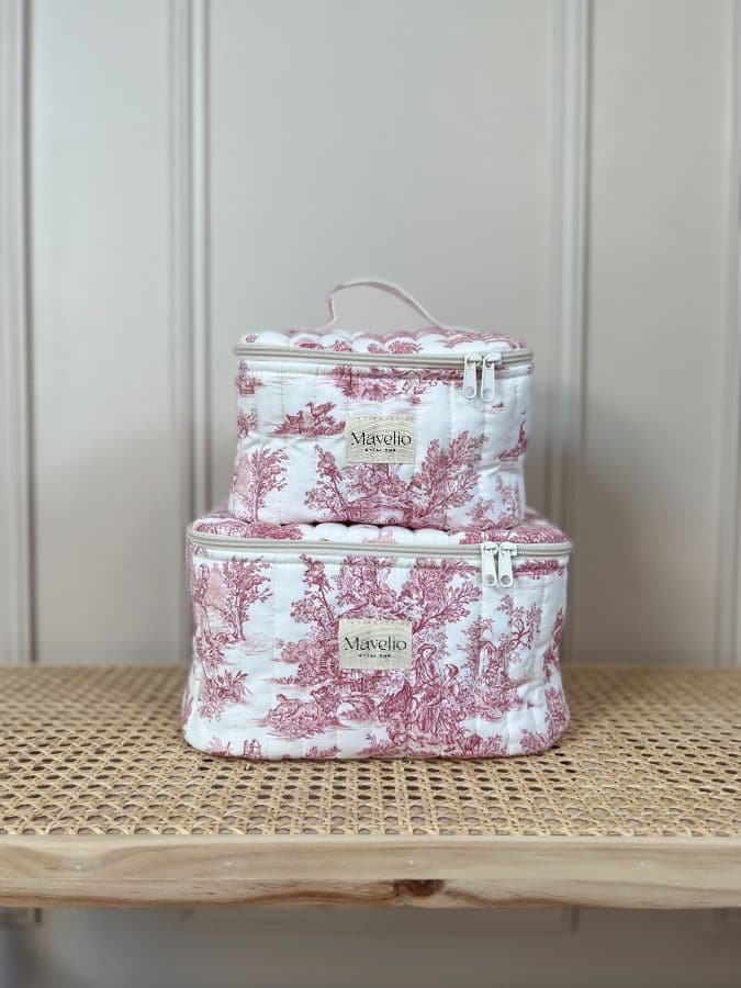 Vanity matelassé Toile de Jouy framboise - Mavelio Créations